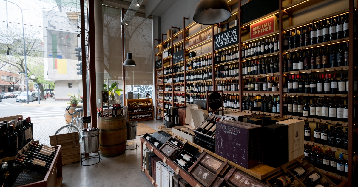 Wine Label Sizes and Shapes for Standard Bottles